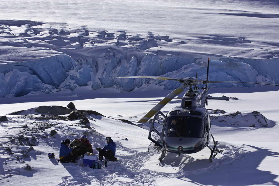 Big & Steep Heli-Skiing