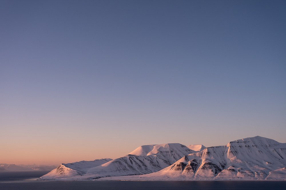 Svalbard Yacht-Based Skiing 2025 | EA Heli Skiing